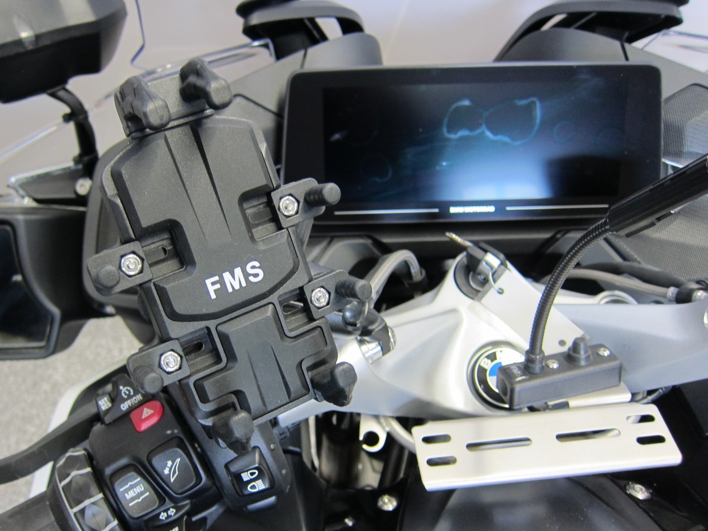 FMS Accessories. FMS Cell Phone "J" Mount w/Bolt & Spacers